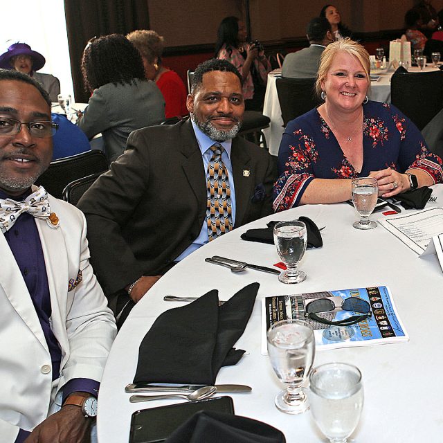 Annual Unsung Heroes Banquet Marks 31 Years - Third District Ques
